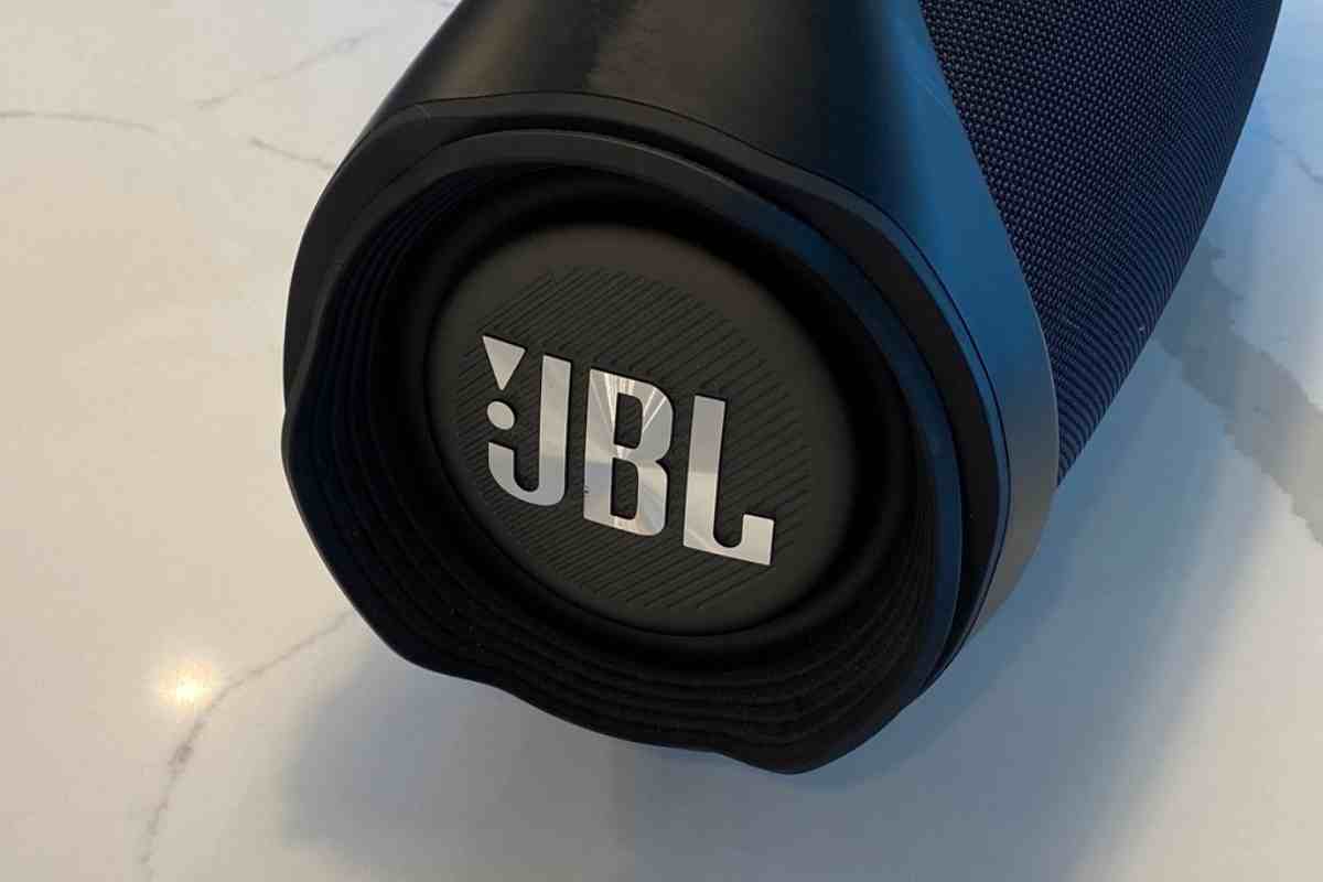 JBL Boombox 2 Review (I Love It, Wife Doesn't - Here's Why!) - The ...