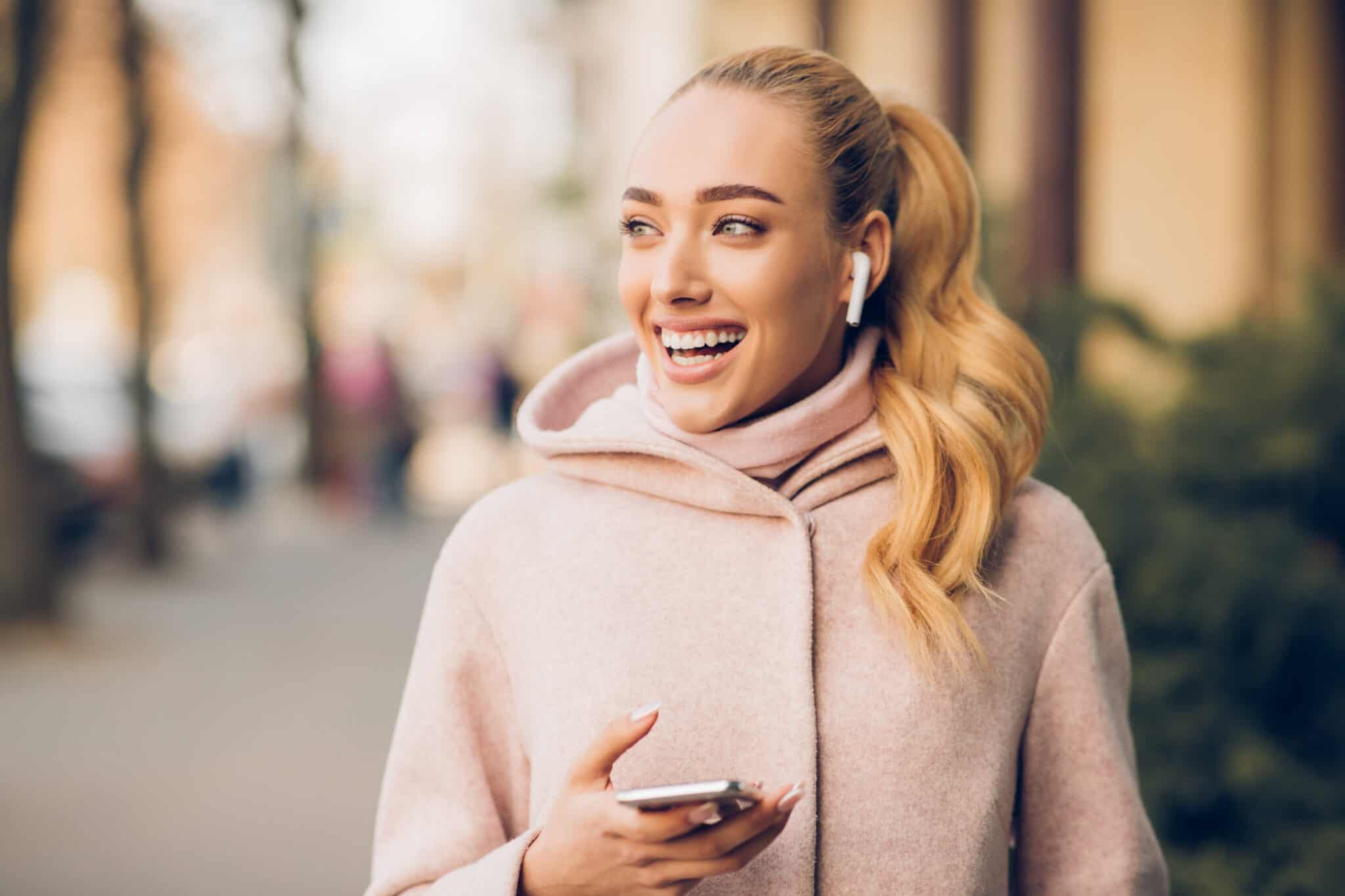 Do AirPods Help With Background Noise The Gadget Buyer Tech Advice do-airpods-help-with-background-noise-the-gadget-buyer-tech-advice