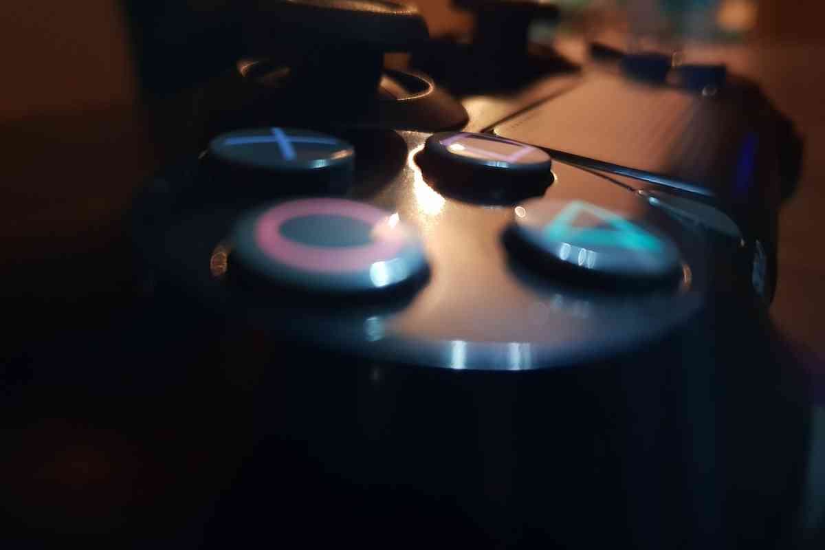 Where Is R3 On PS4 Controller? - The Gadget Buyer | Tech Advice