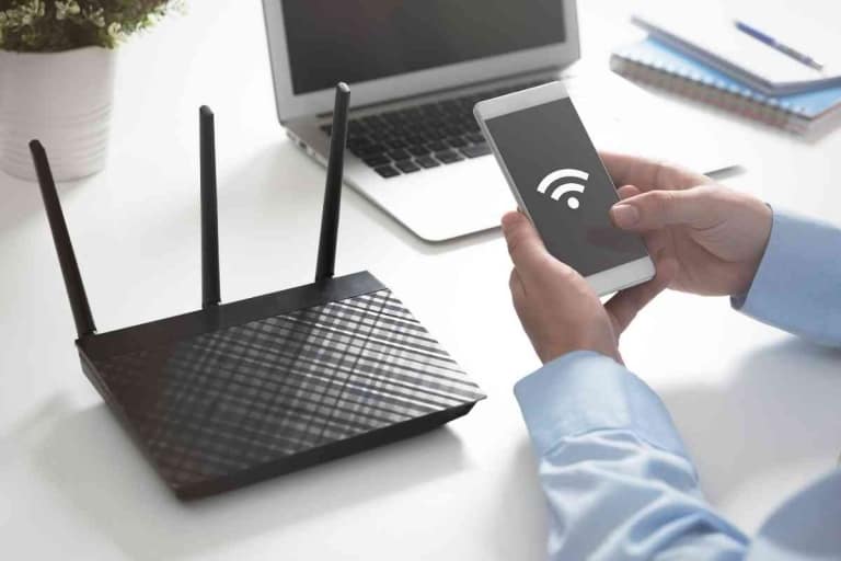 Dual Band Vs. Single Band Router: What's The Difference? - The Gadget ...