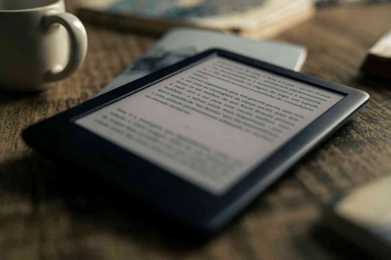 Amazon Kindle: The Battery With The Exclamation - Explained! - The ...