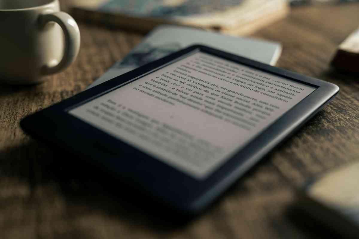 Amazon Kindle The Battery With The Exclamation Explained The amazon-kindle-the-battery-with-the-exclamation-explained-the