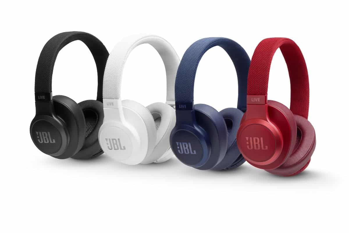 Can You Use JBL Headphones While They re Charging Safely The Gadget 