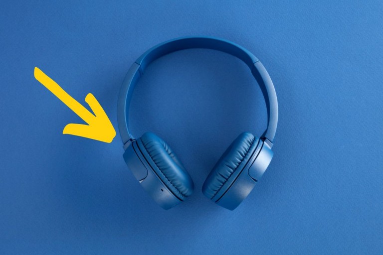 Where Is The Serial Number On A Pair Of JBL Headphones? - The Gadget ...