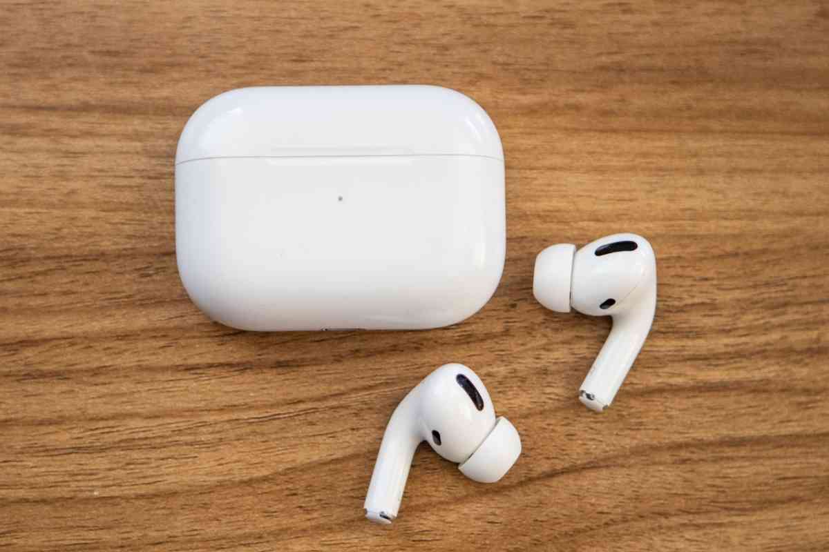 AirPods 3rd Generation Vs AirPods Pro: The Ultimate Guide - The Gadget ...