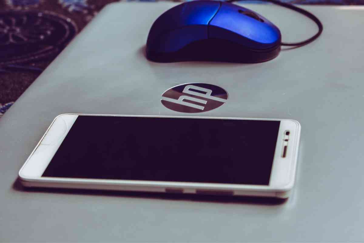 Copy & Paste On An HP Laptop: Text, Files, Music, & Images - The Gadget ...