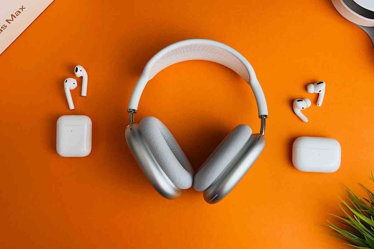 Do AirPods Max Turn Off Automatically The Gadget Buyer Tech Advice