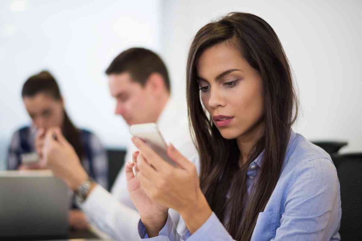 6 Reasons Your IPhone Is Not Making Sound When You Get A Text The Gadget Buyer Tech Advice