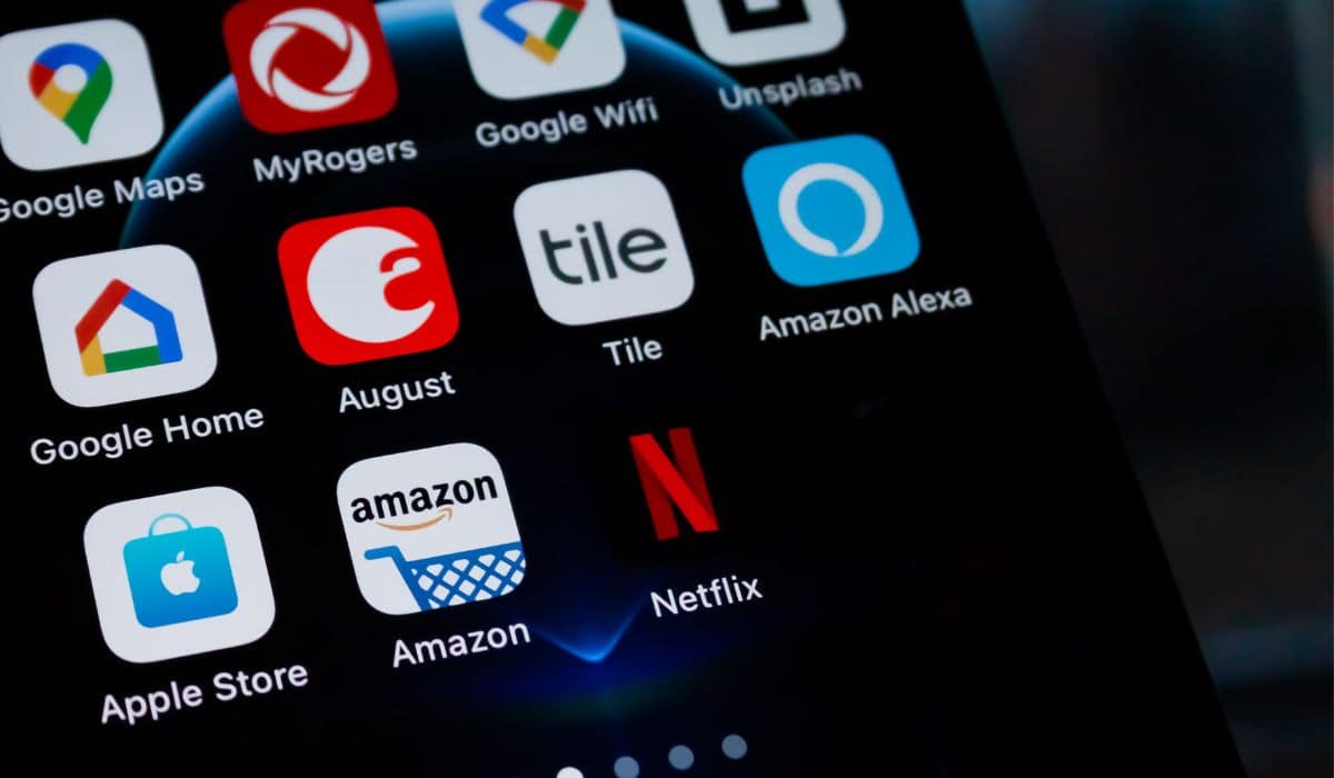 How Do You Get Your IPhone Kindle App To Read To You? - The Gadget ...