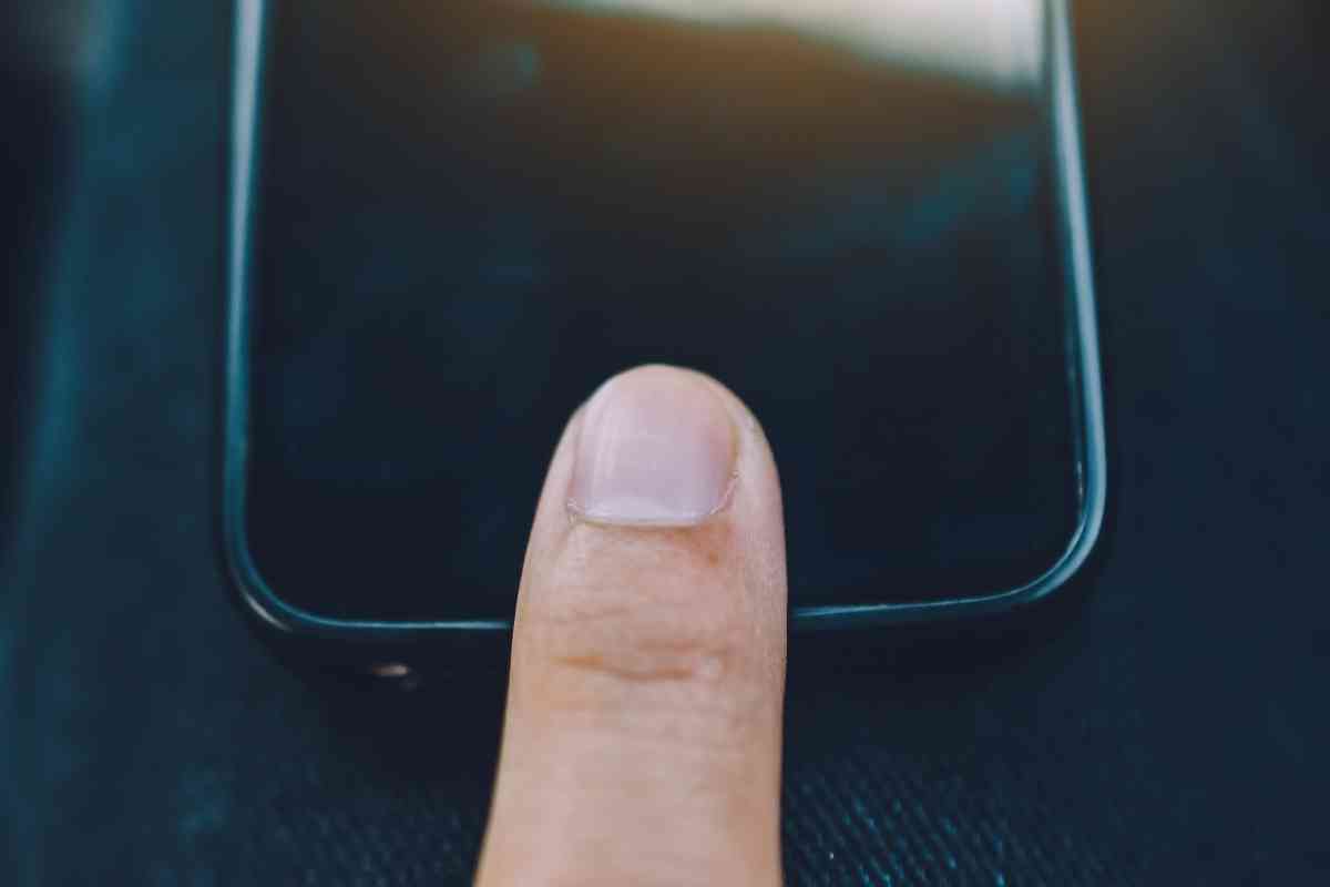 3 Reasons Your Fingerprint Isn’t Working On Your IPhone - The Gadget ...