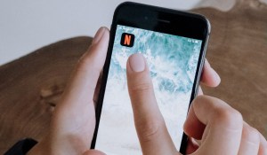 Netflix PiP: How To Get Netflix To Keep Playing On IPhone - The Gadget ...