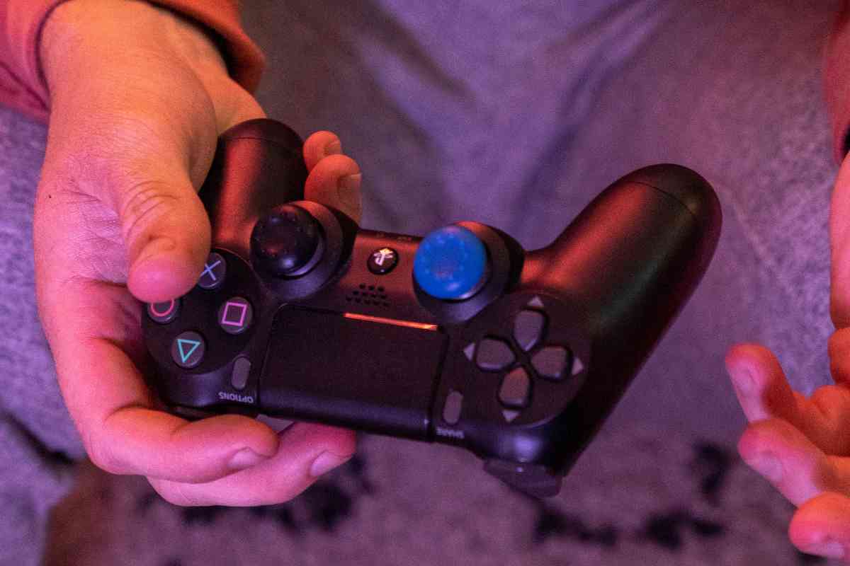 How To Find Someone’s IP Address On A PS4 - The Gadget Buyer | Tech Advice