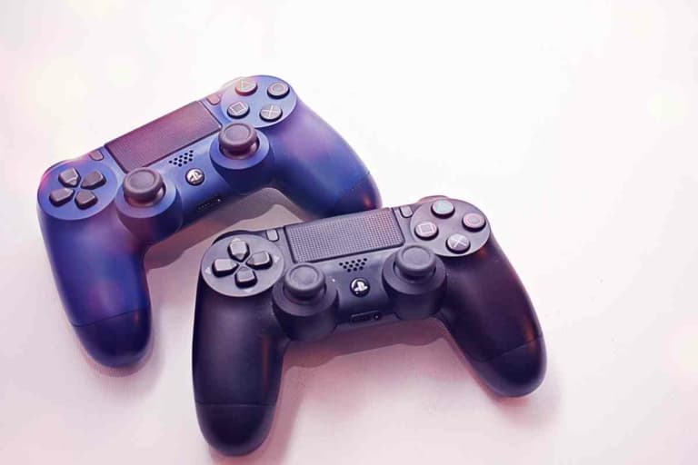 Charging Time For A PS4 Controller - The Gadget Buyer | Tech Advice