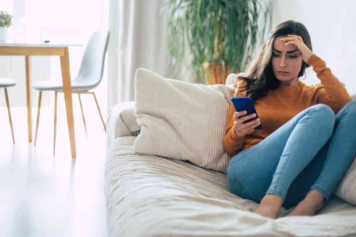 IPhone Stuck In SOS Mode: Quick Fix Solutions - The Gadget Buyer | Tech ...